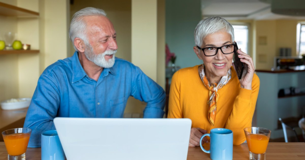 10 Ways to Start a PD Conversation | Parkinson's Foundation